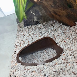 Nature-inspired Mumba Cave: Corner Hide for Terrarium & Aquarium Pets ...