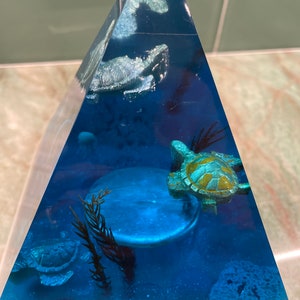 Sea Turtle Deep Ocean Resin Pyramid LED Lamp - Etsy