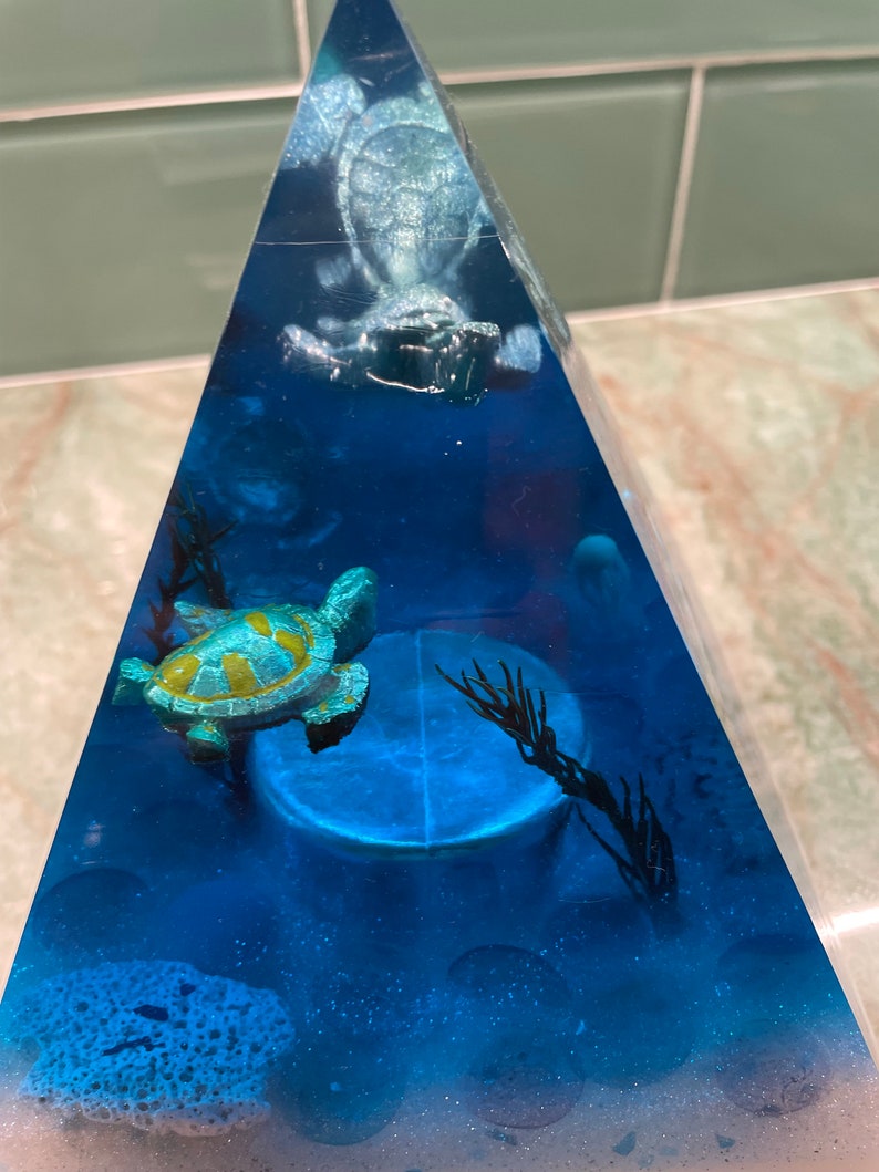 Sea Turtle Deep Ocean Resin Pyramid LED Lamp - Etsy