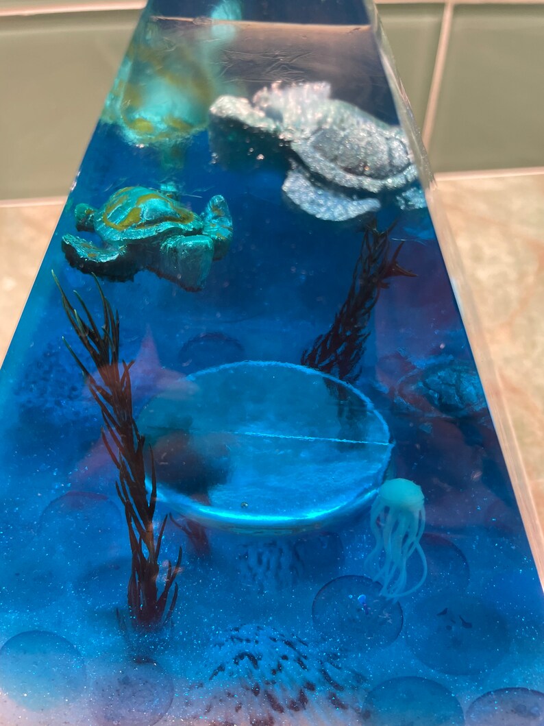 Sea Turtle Deep Ocean Resin Pyramid LED Lamp - Etsy
