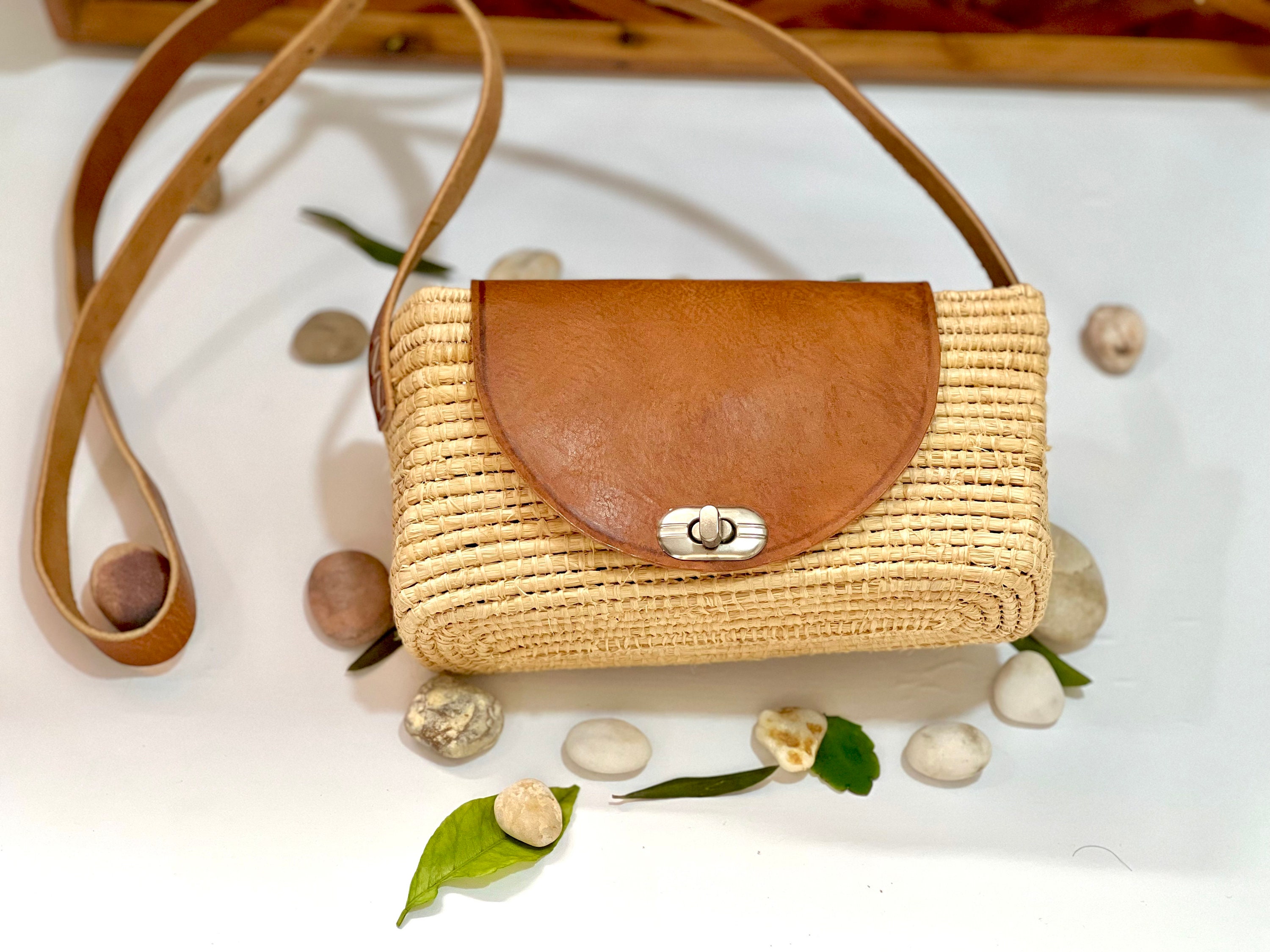 Raffia Shoulder Bag With Leather Handles 8.26 X 4.35 X 2.55 Minimalist ...