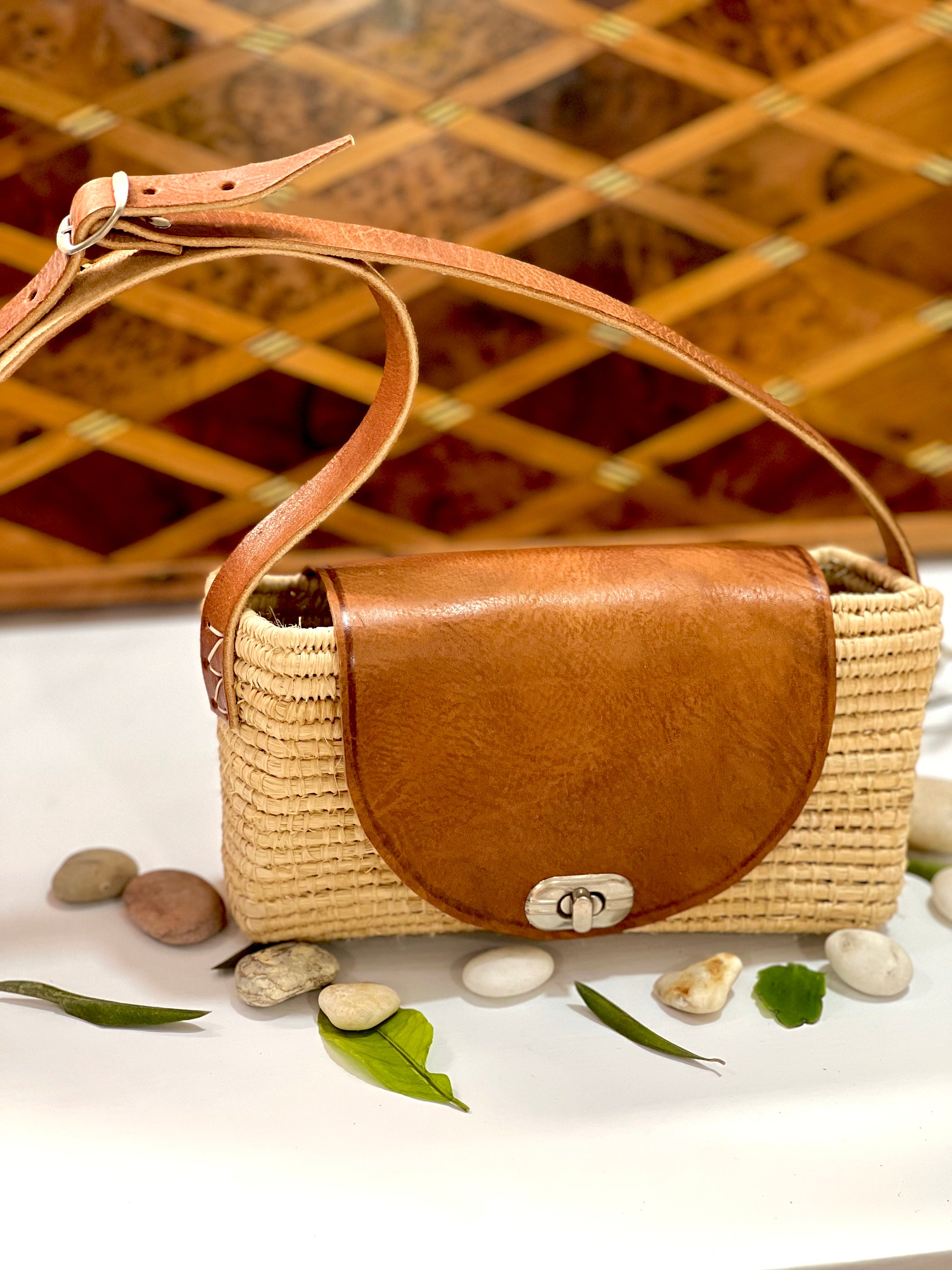 Raffia Shoulder Bag With Leather Handles 8.26 X 4.35 X 2.55 Minimalist ...