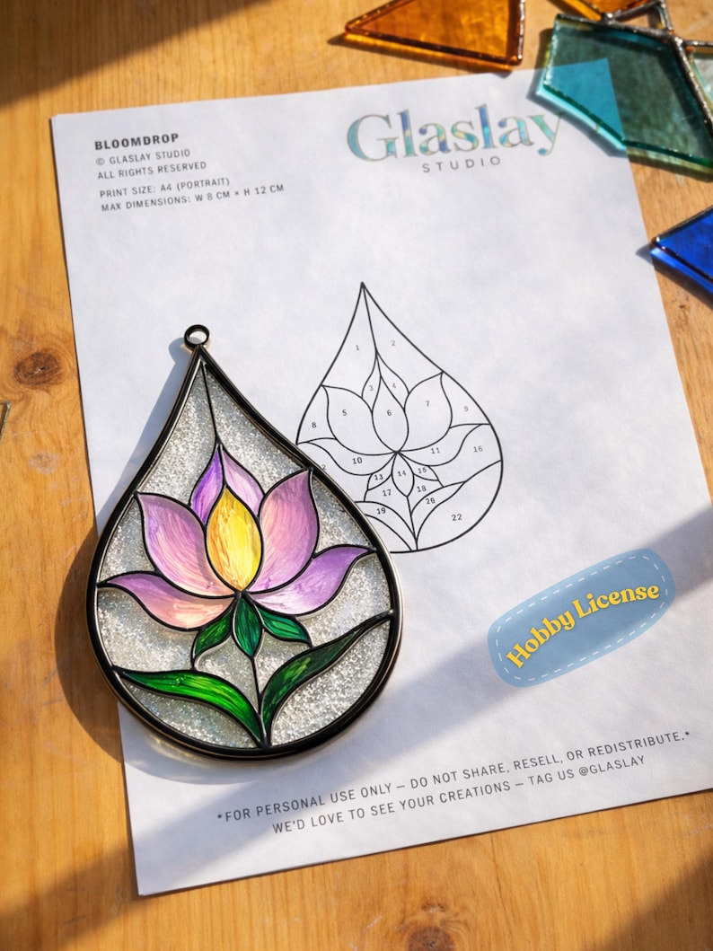 Teardrop Lotus Stained Glass Pattern - Bloomdrop | Beginner Friendly ...