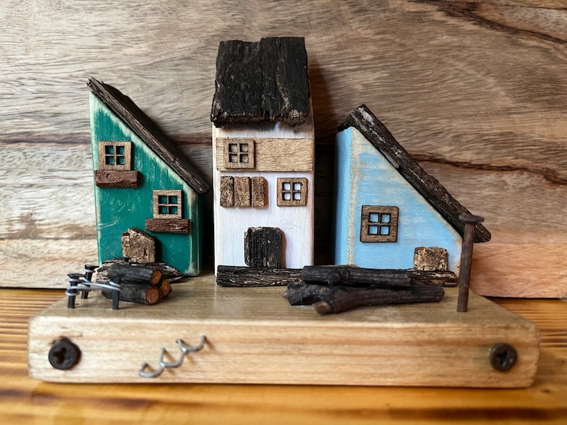 Cottage Key Holder, Rustic Key Rack, Key Hanger, Key Holder for Wall ...