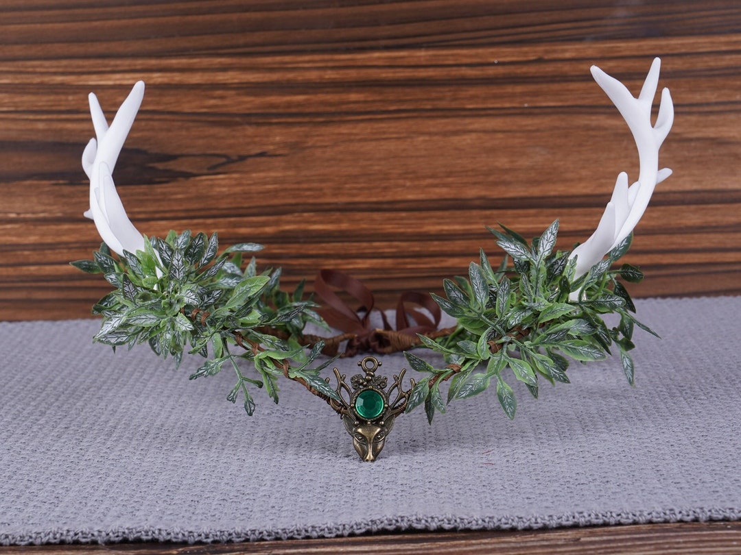 Antler Fairy Crown, Woodland Green Leaf Headpiece With Horns, Forest ...
