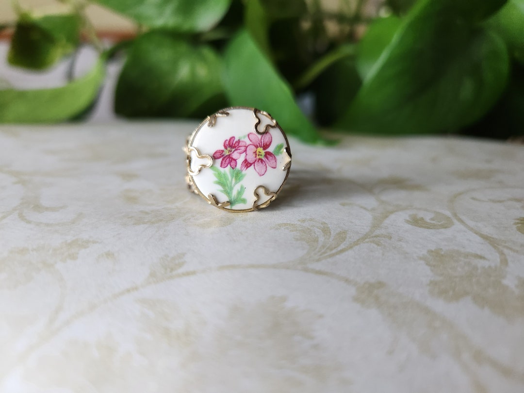 Vintage Ceramic Flower Adjustable Cocktail Ring Statement Piece ...