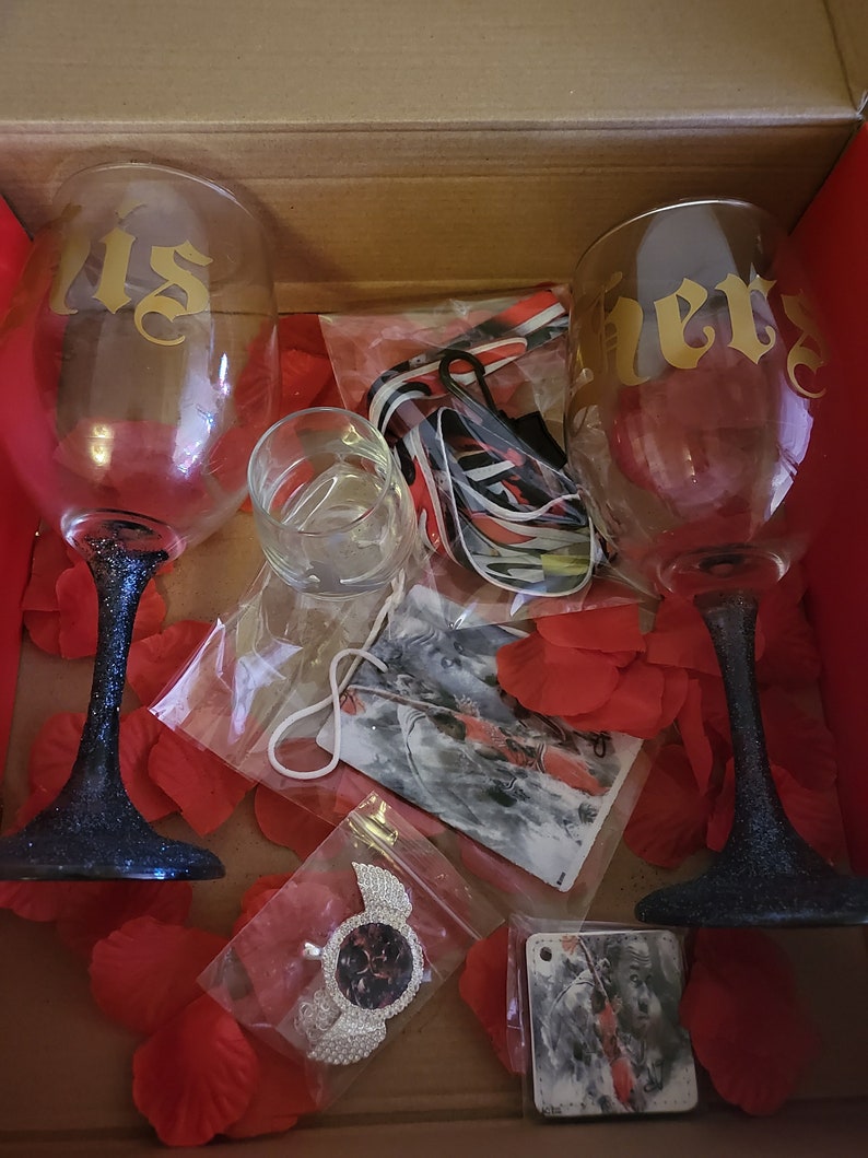 His and Her Gift Box - Etsy