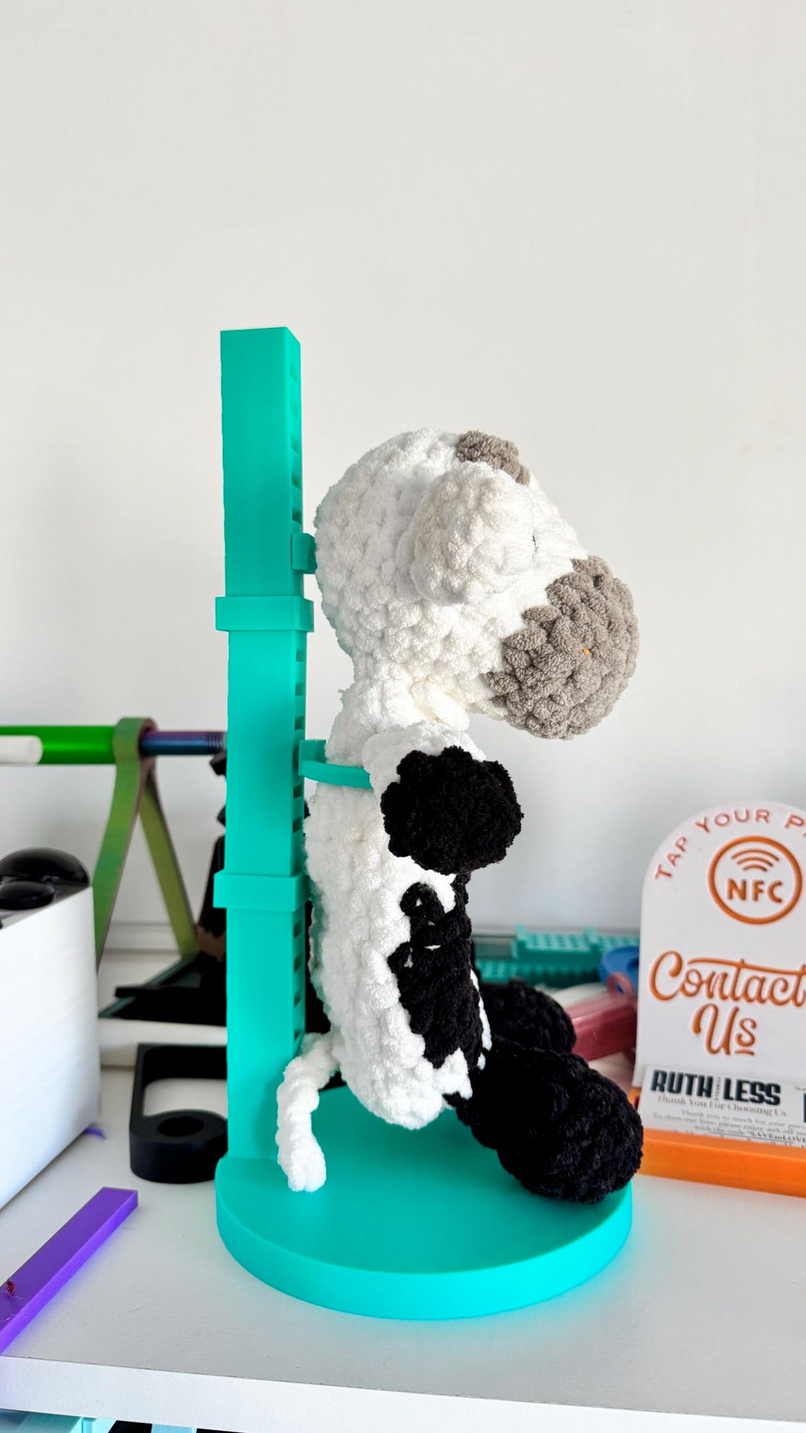 Adjustable Plushie Display Stand – 3D Printed, Modular Fit for ...