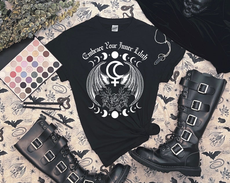 Lilith Shirt, Sigil of Lilith, Black Lilith Moon, Dark Lilith Offering ...
