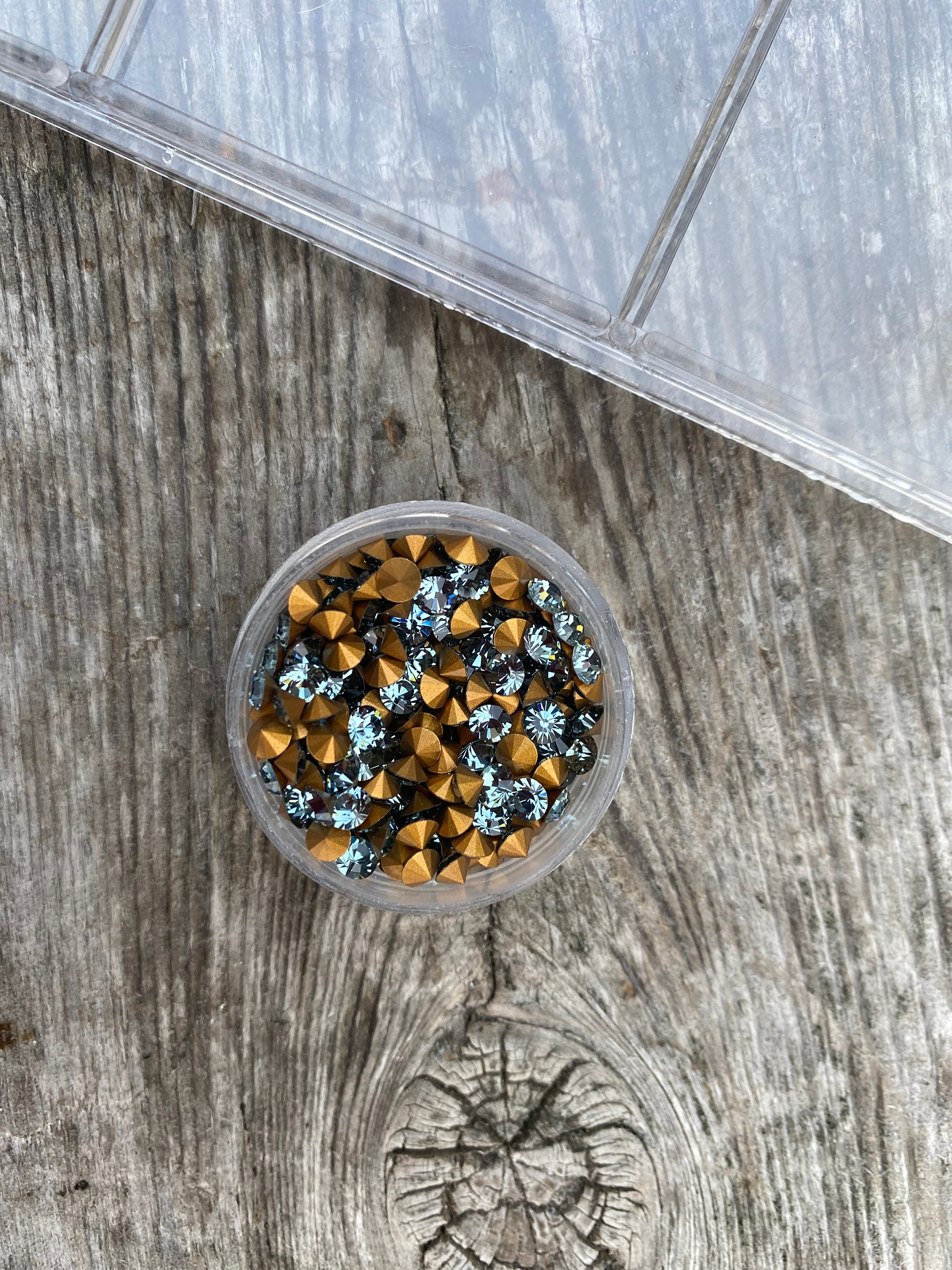 Swarovski Round Crystals, Rhinestones, Vintage 32 PP Crystals, 16 SS ...