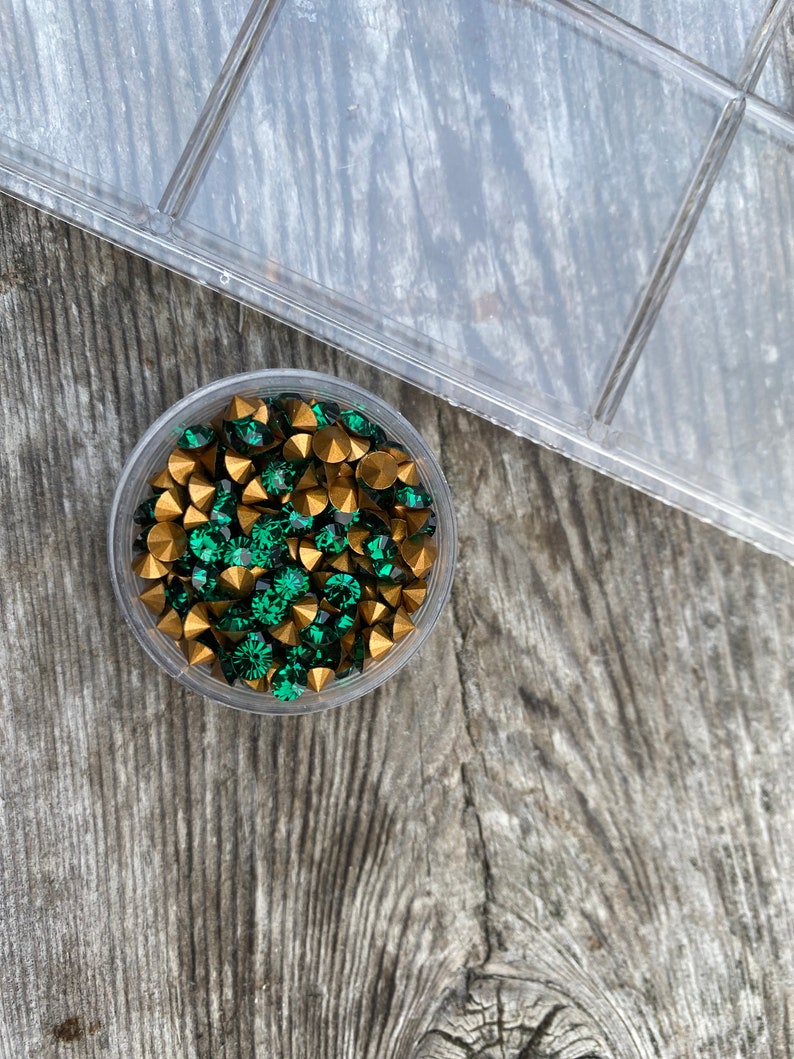 Swarovski Round Crystals, Rhinestones, Vintage 32 PP Crystals, 16 SS ...