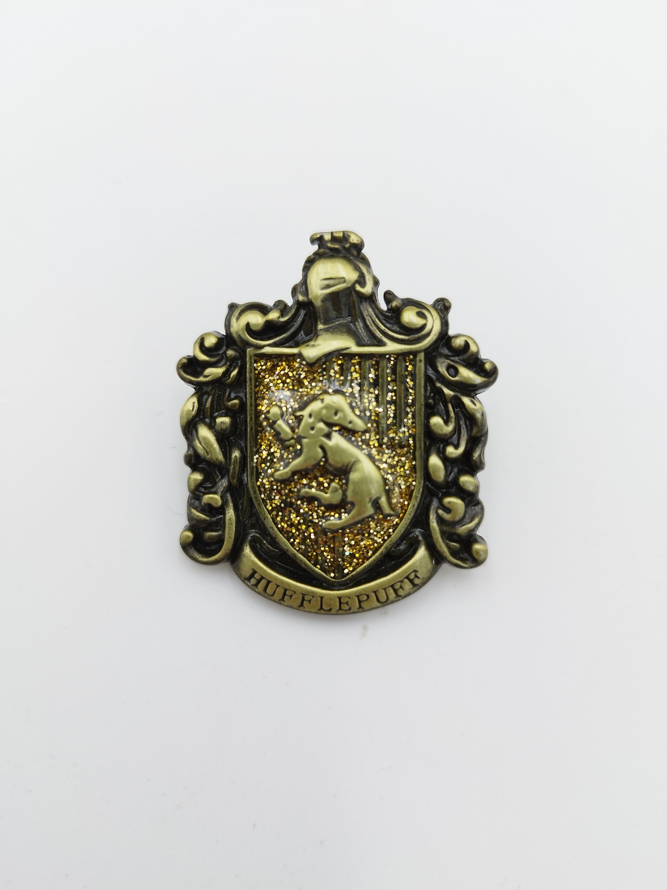 Harry Potter Hufflepuff Pins - Etsy