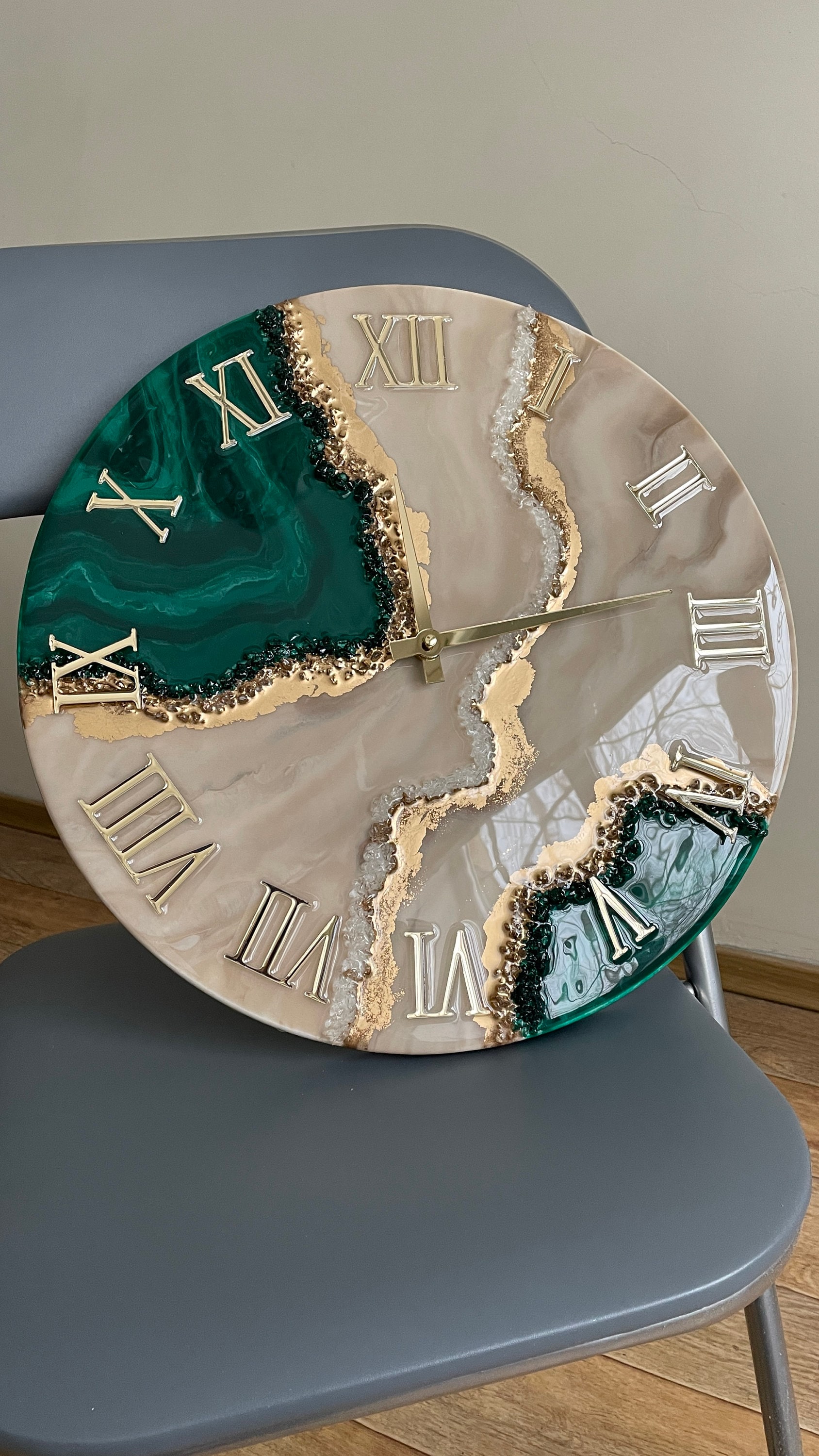Epoxy Resin Clocks, Handmade, Home Decor, Present for Home - Etsy