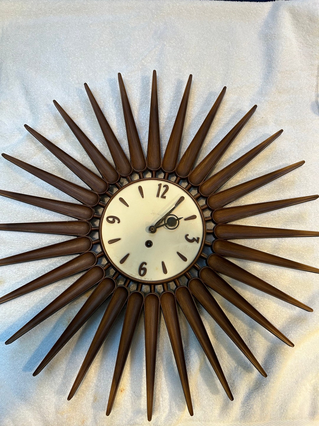 Mid-century Sunburst Wall Clock by Syroco Danish Inspired - Etsy