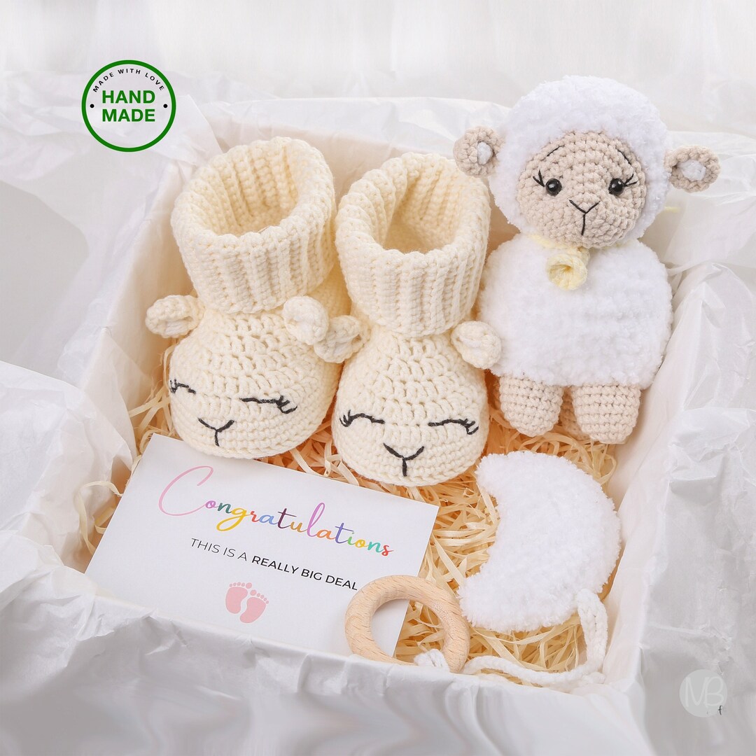 Gender Reveal Gift Baby Shower Gift Girl Boy Booties Box Ideas Reveal Gifts Pregnant Friend New ...