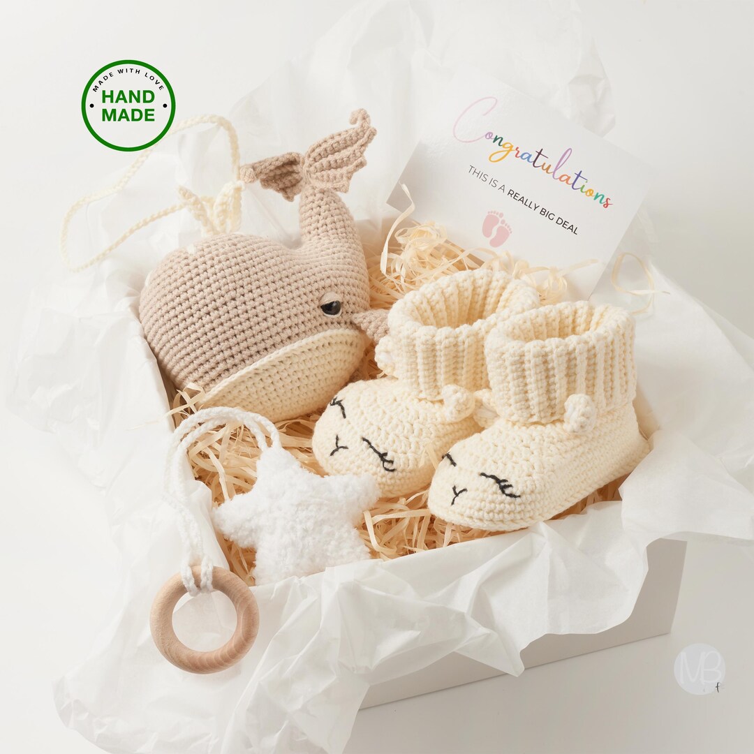 Baby Gift Gender Neutral Reveal Newborn Boy Girl Basket Sprinkle Shower ...