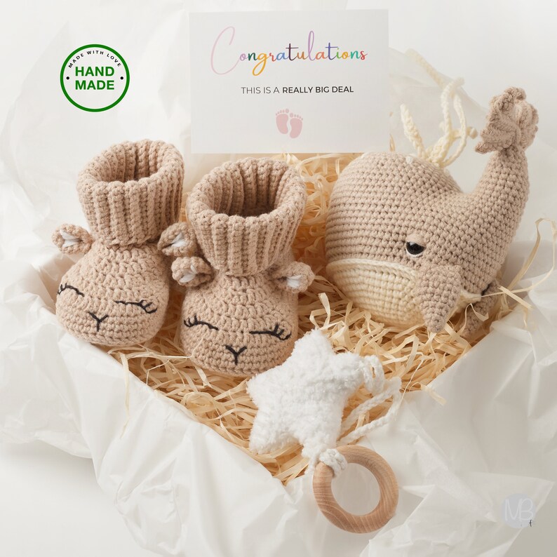 Pregnancy Gift Box Pregnant Friend Baby Shower Gift Basket Toy New Baby ...
