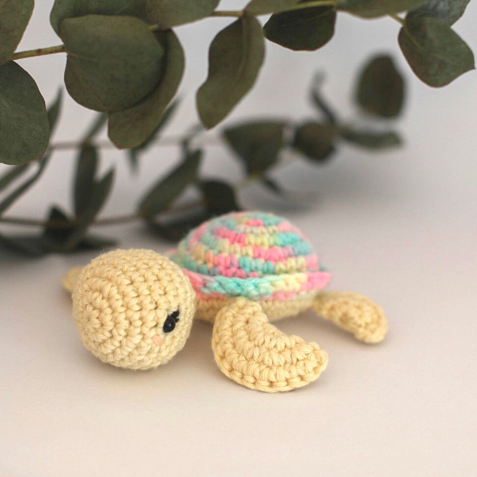 Crochet Pattern for a Little Turtle - Etsy