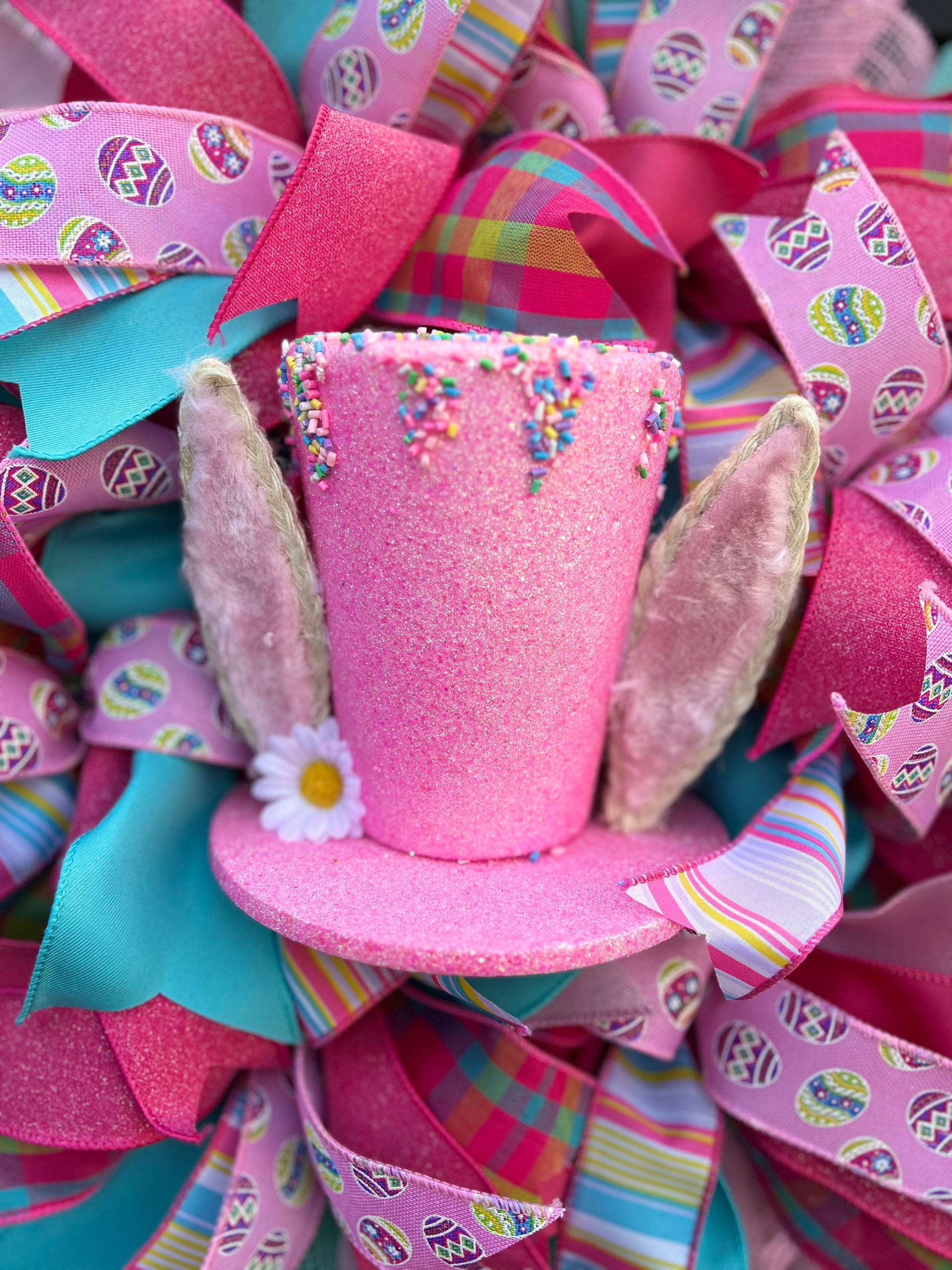 A Top Hat Bunny Easter Wreath - Etsy