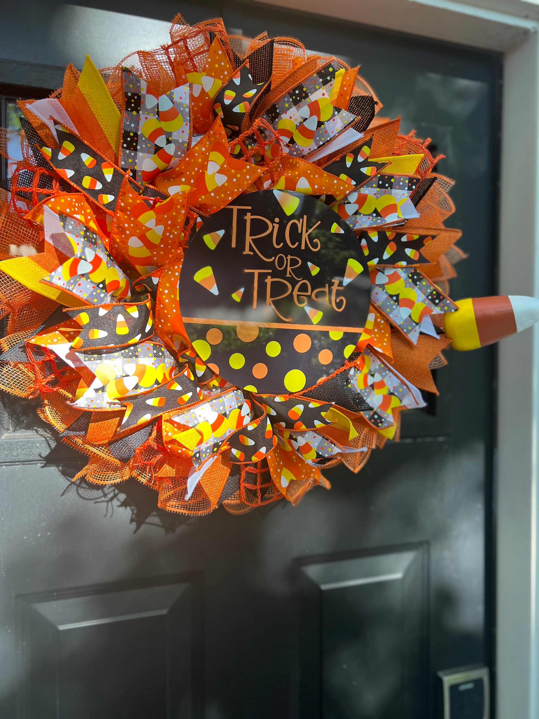Candy Corn Themed Halloween Wreath - Etsy