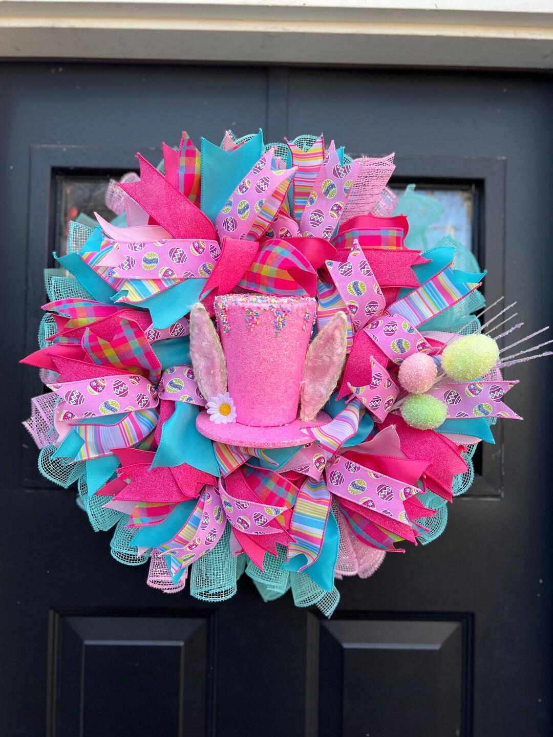 A Top Hat Bunny Easter Wreath - Etsy