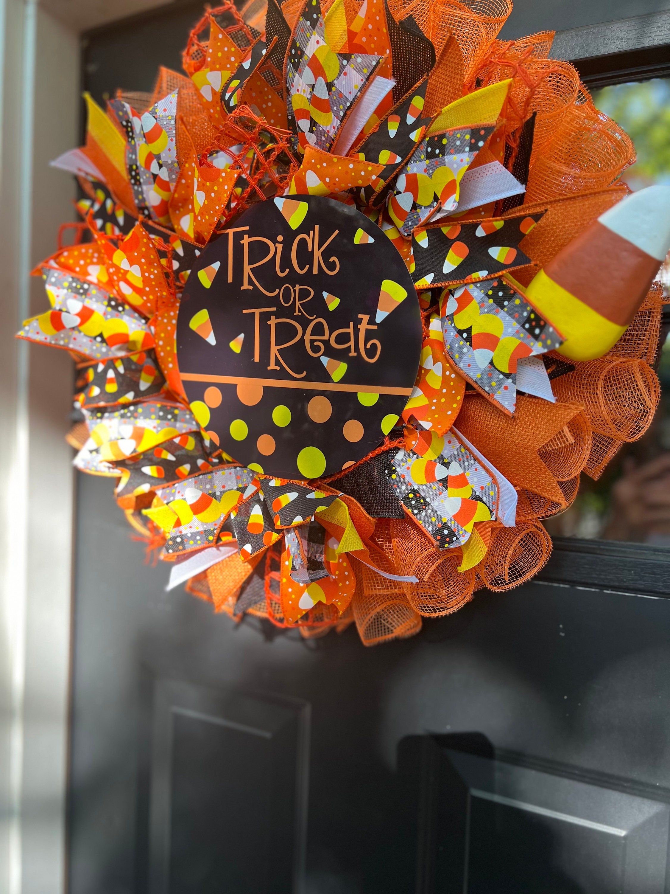 Candy Corn Themed Halloween Wreath - Etsy