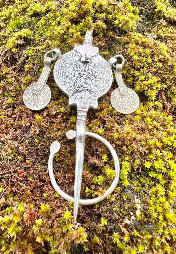 Antique Silver Moroccan Coin Fibula Brooch Pin - Gem