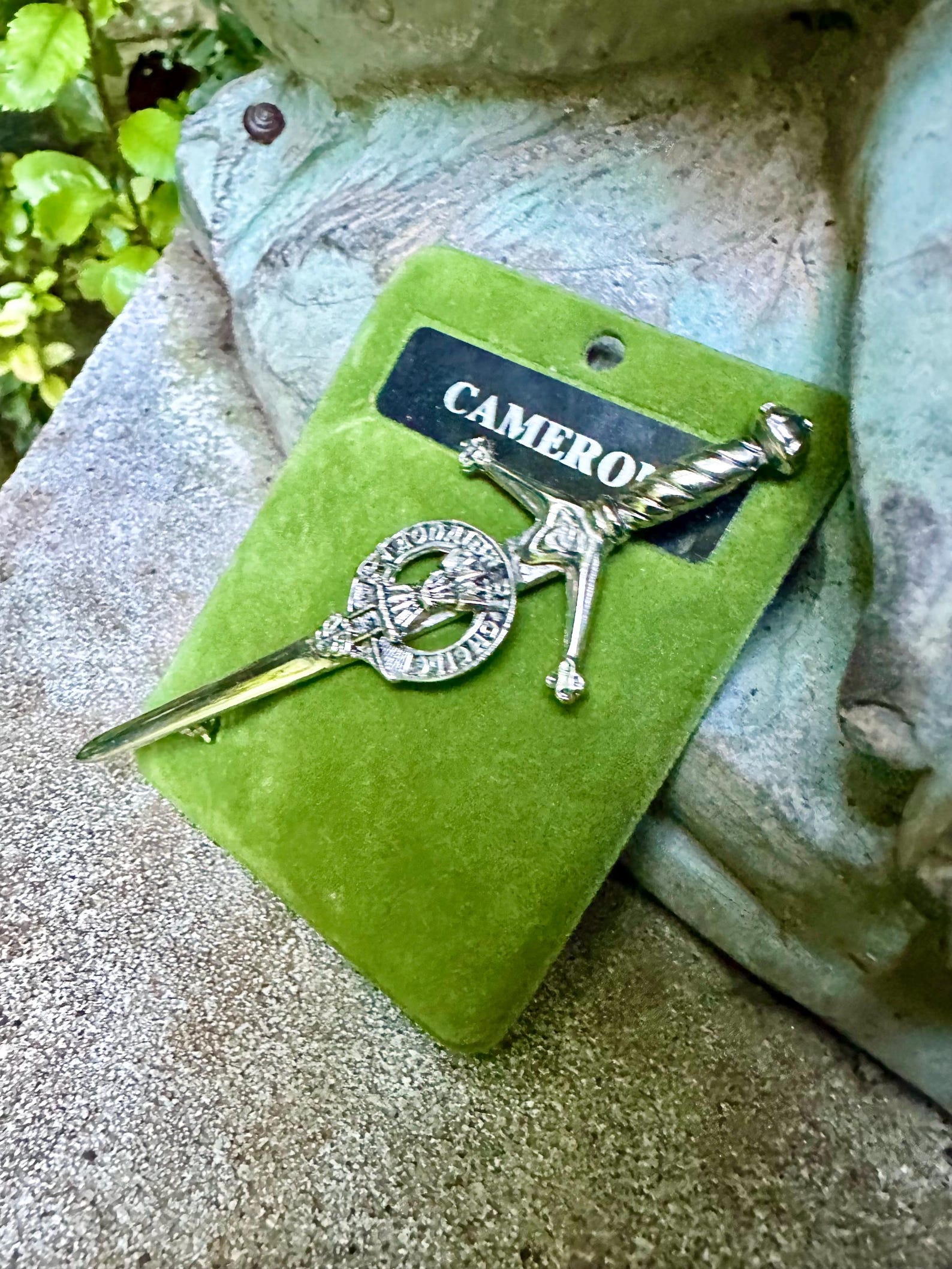 Cameron Scottish Clan Crest Badge or Kilt Pin - Etsy