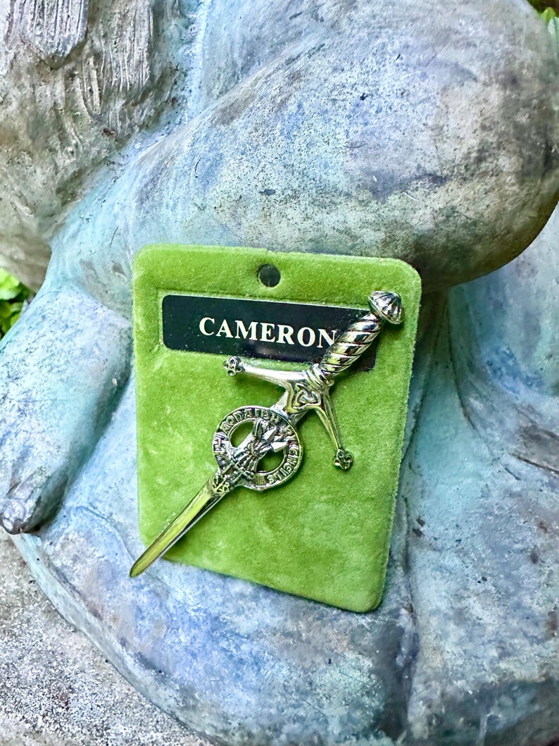 Cameron Scottish Clan Crest Badge or Kilt Pin - Etsy