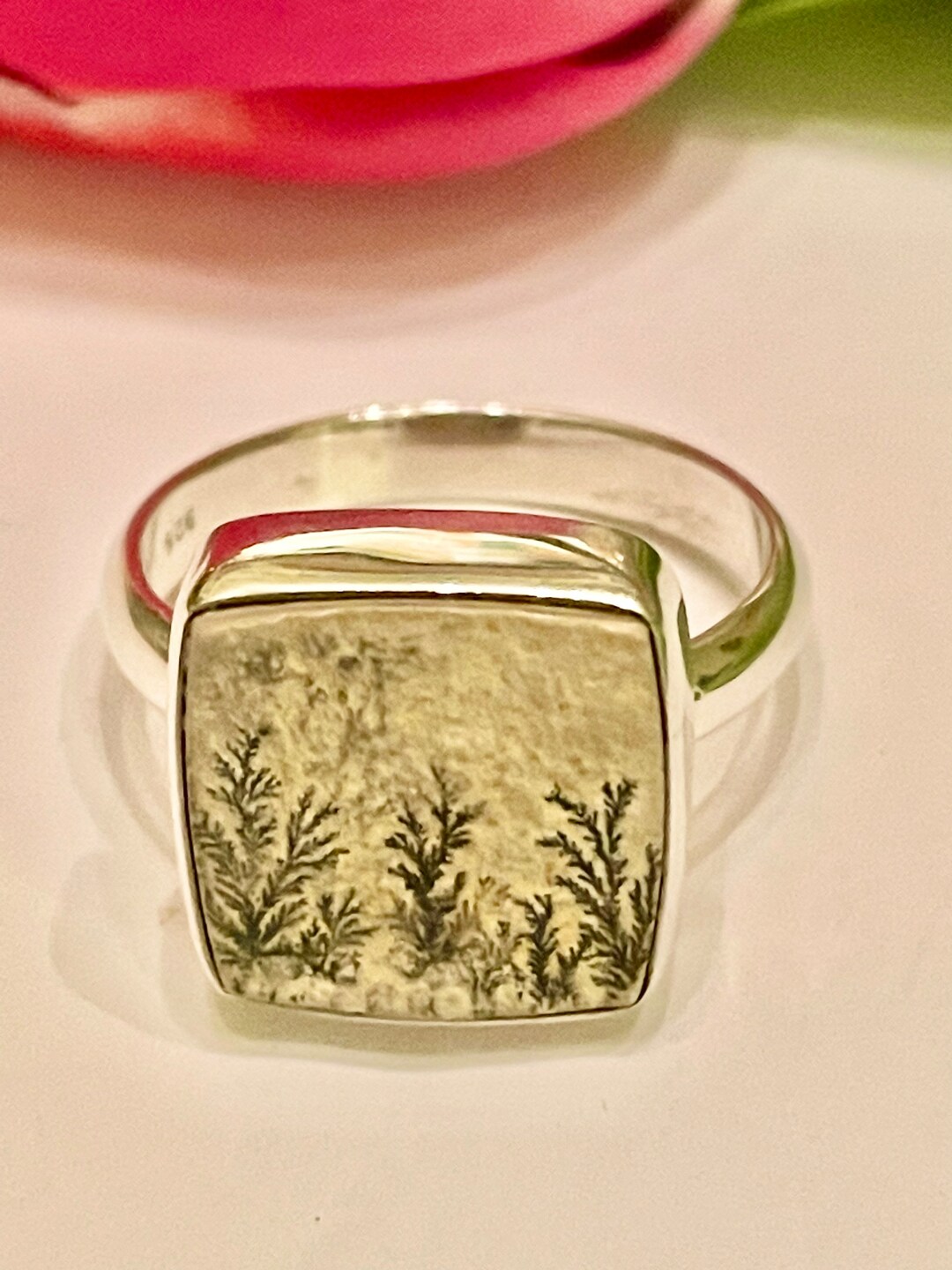 Silver Cream Dendrite Statement Ring - Etsy