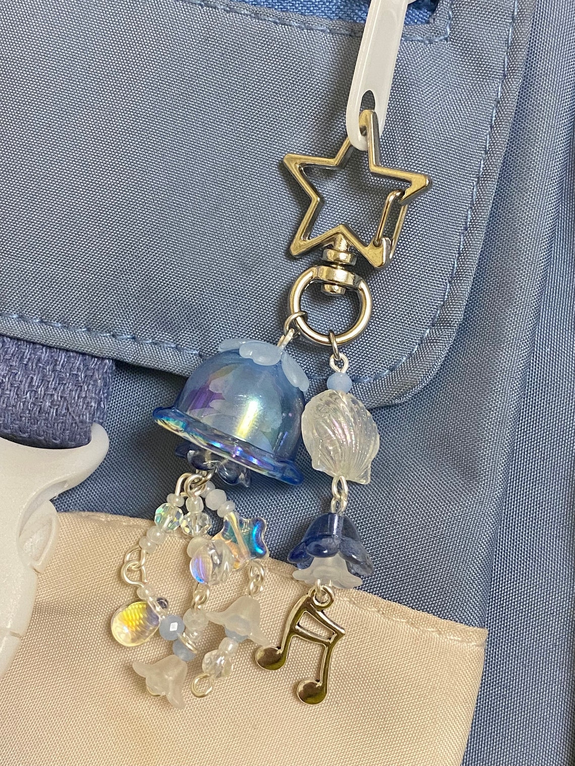 Y2k Deep Sea Dark and Light Blues Jellyfish Aesthetic Beaded Keychain ...