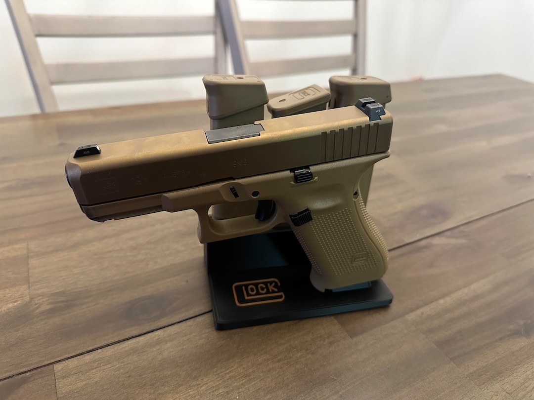 Glock 19/19x/17 Stand With 3 Magazine Slots - Etsy