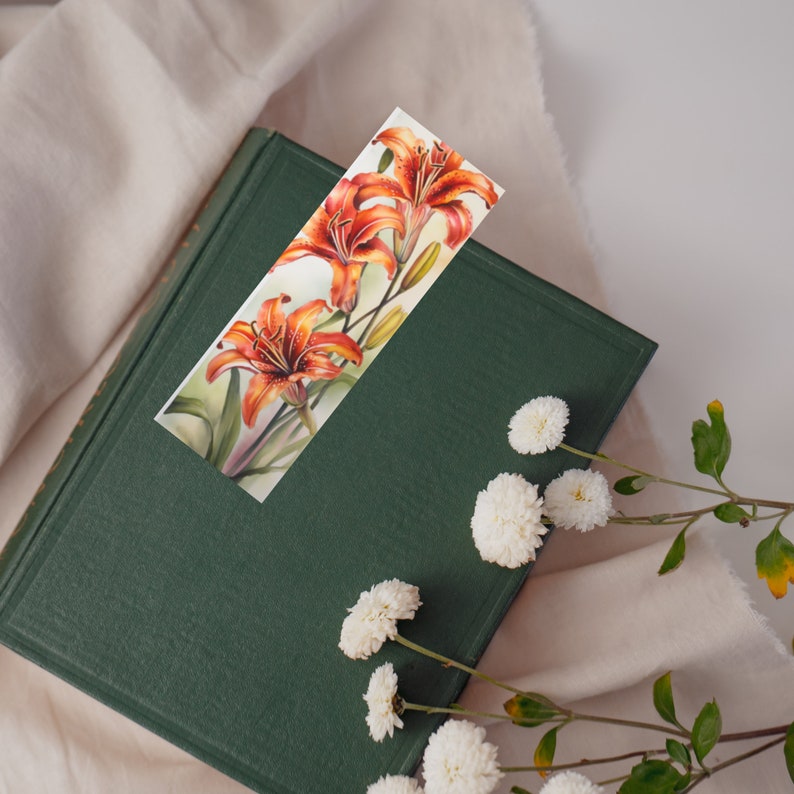 Lily Flower Printable Bookmarks, Lily Flower Themed Bookmark, Printable ...