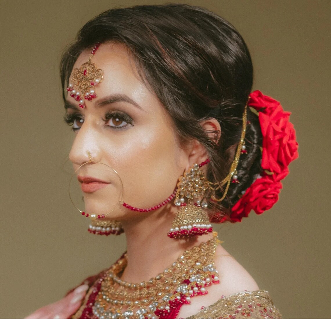 Red Rose Bun With Gold Accent - Etsy