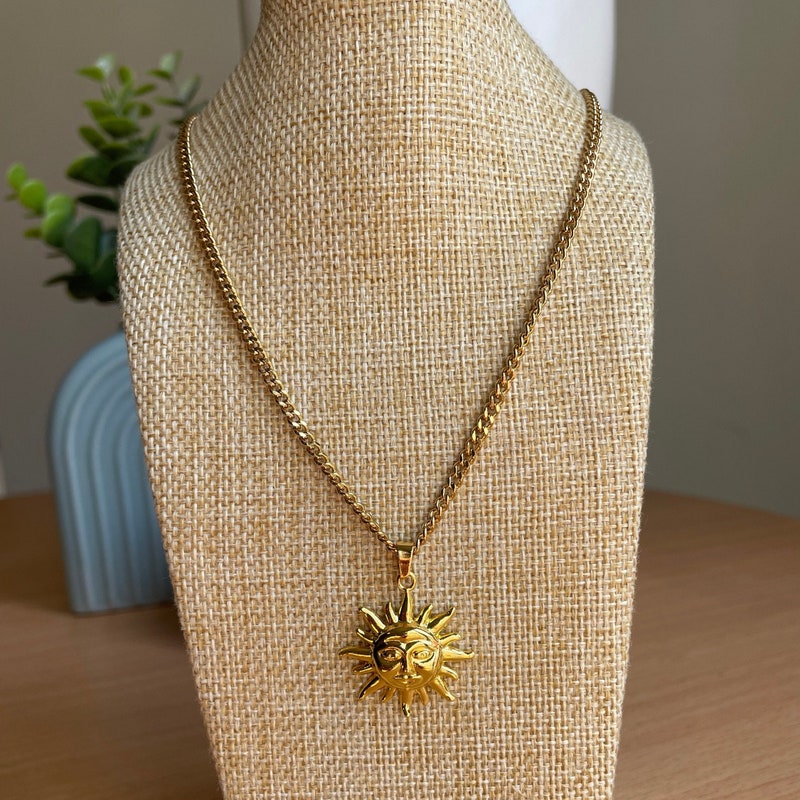 Sun Necklace - Etsy
