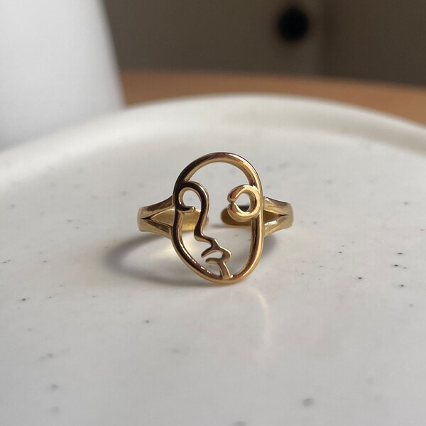 Silhouette Ring - Etsy