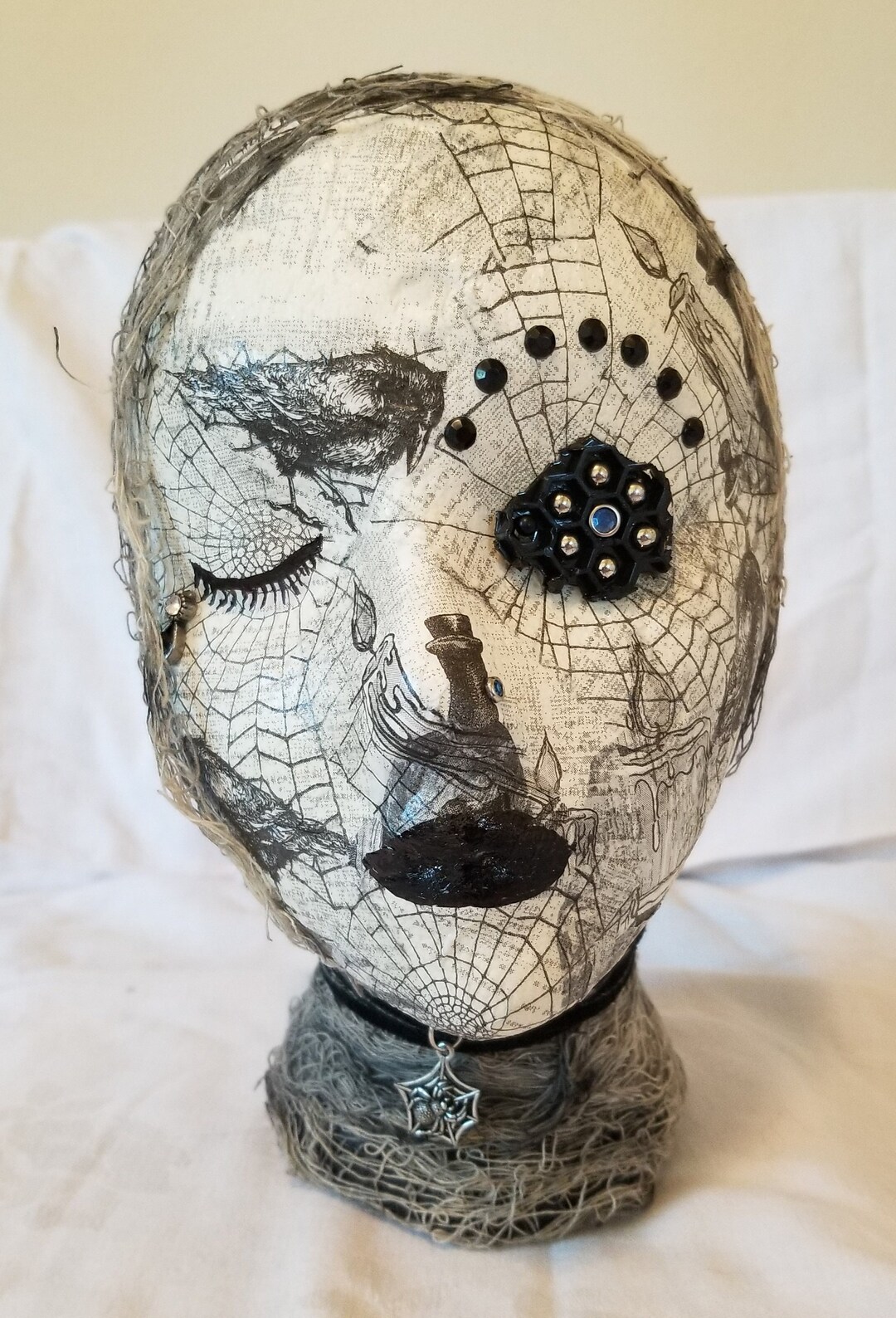 Spider Girl Embellished Mannequin Head. Spider Webs, Ravens and Potions ...