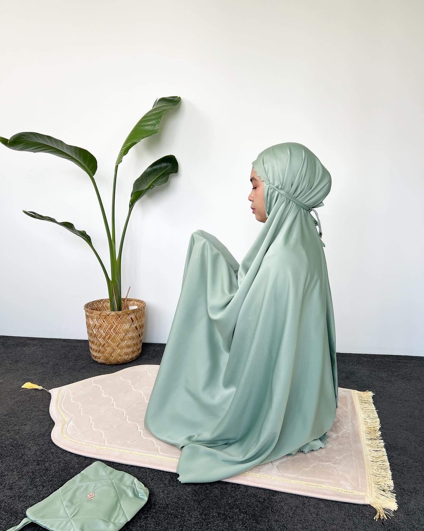 Woman Prayer Clothes Set With Skirt Satin Silky Hijab Online Australia ...