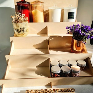Wide Shelves Retail Display Counter Craft Market Display Exhibition ...