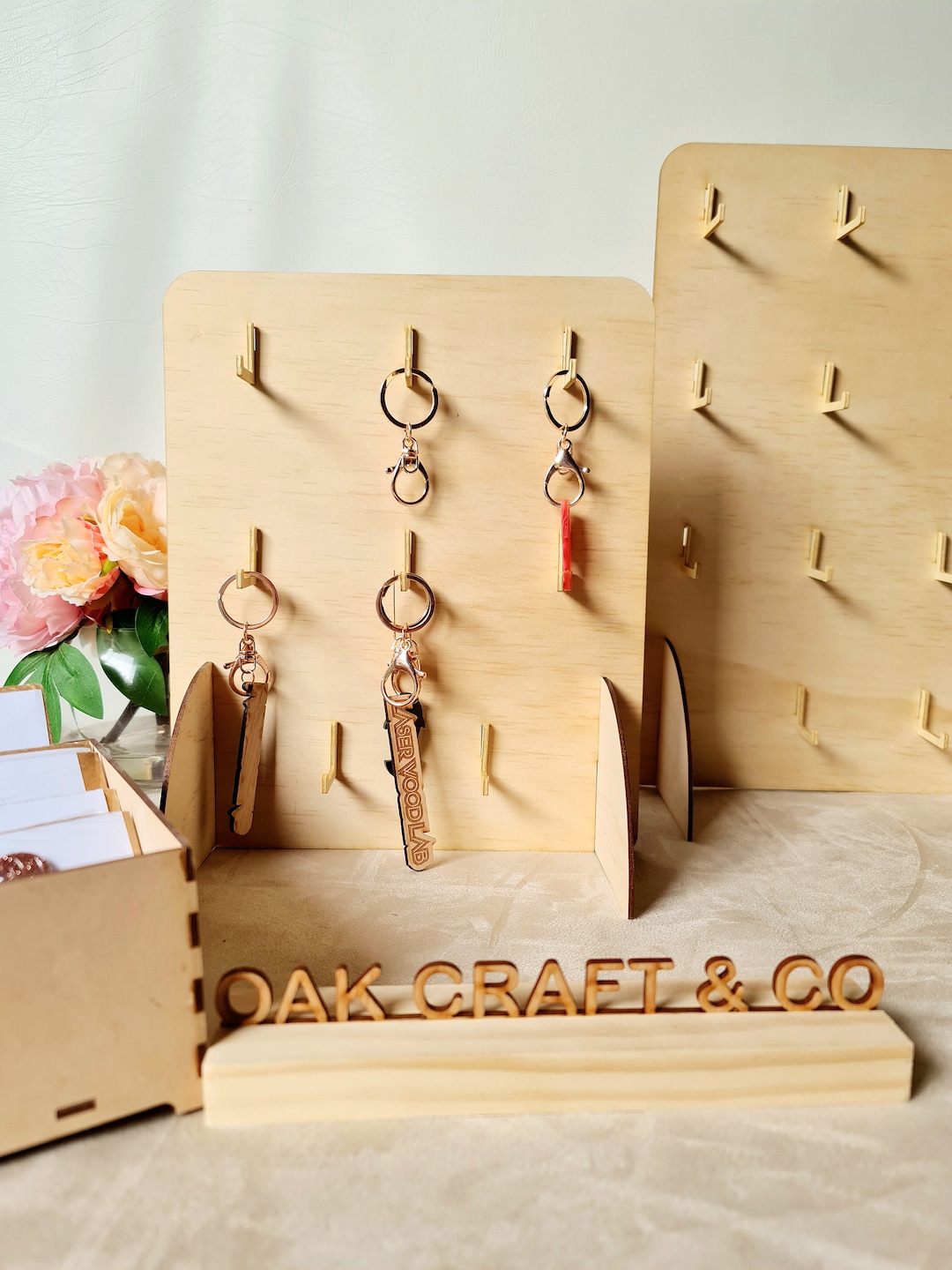 Keychain Display | Hook Display Board | Keyring Stand | Keyring Display ...