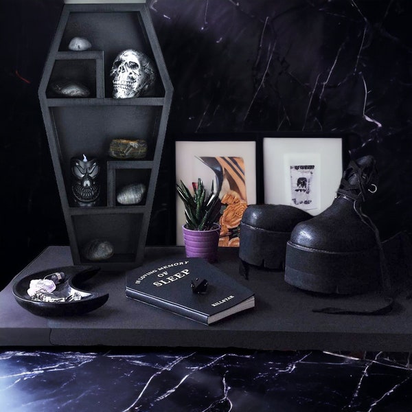 Horror Shelf Display - Etsy