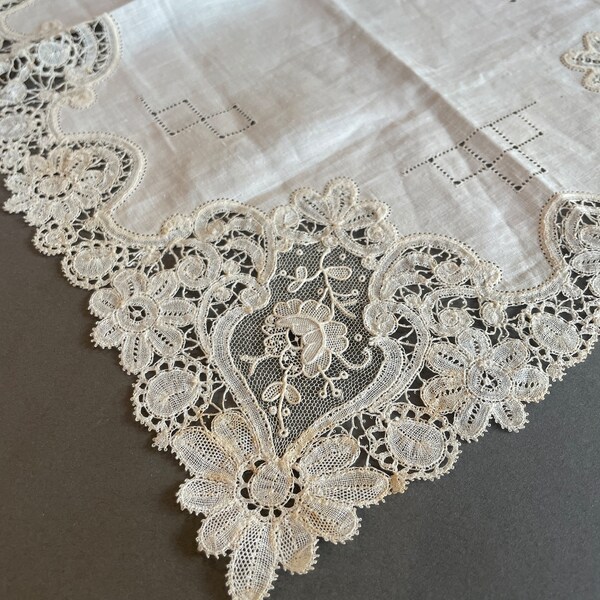 Antique Lace Handkerchief - Etsy