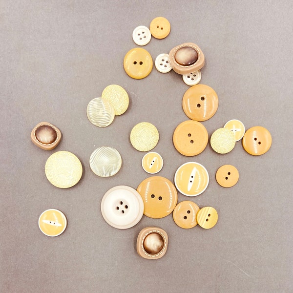 Retro Buttons - Etsy