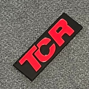 VW Golf Gti TCR Emblem , Logo für Kühlergrill. Farbe Piano Black ...