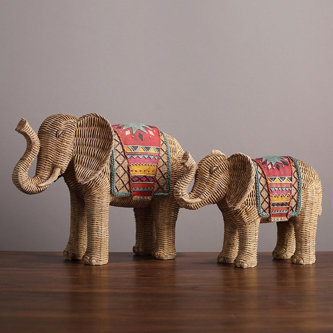 Handcrafted African Elephant Ornament Uniquely Handpainted cultural ...