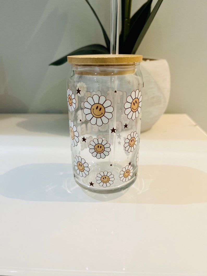 Retro Smiley Daisy Its Me Hi Im the Problem Its Me Glass - Etsy