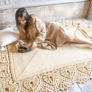 Crochet Square Rug Tutorial. Text Description of Each Row in English ...