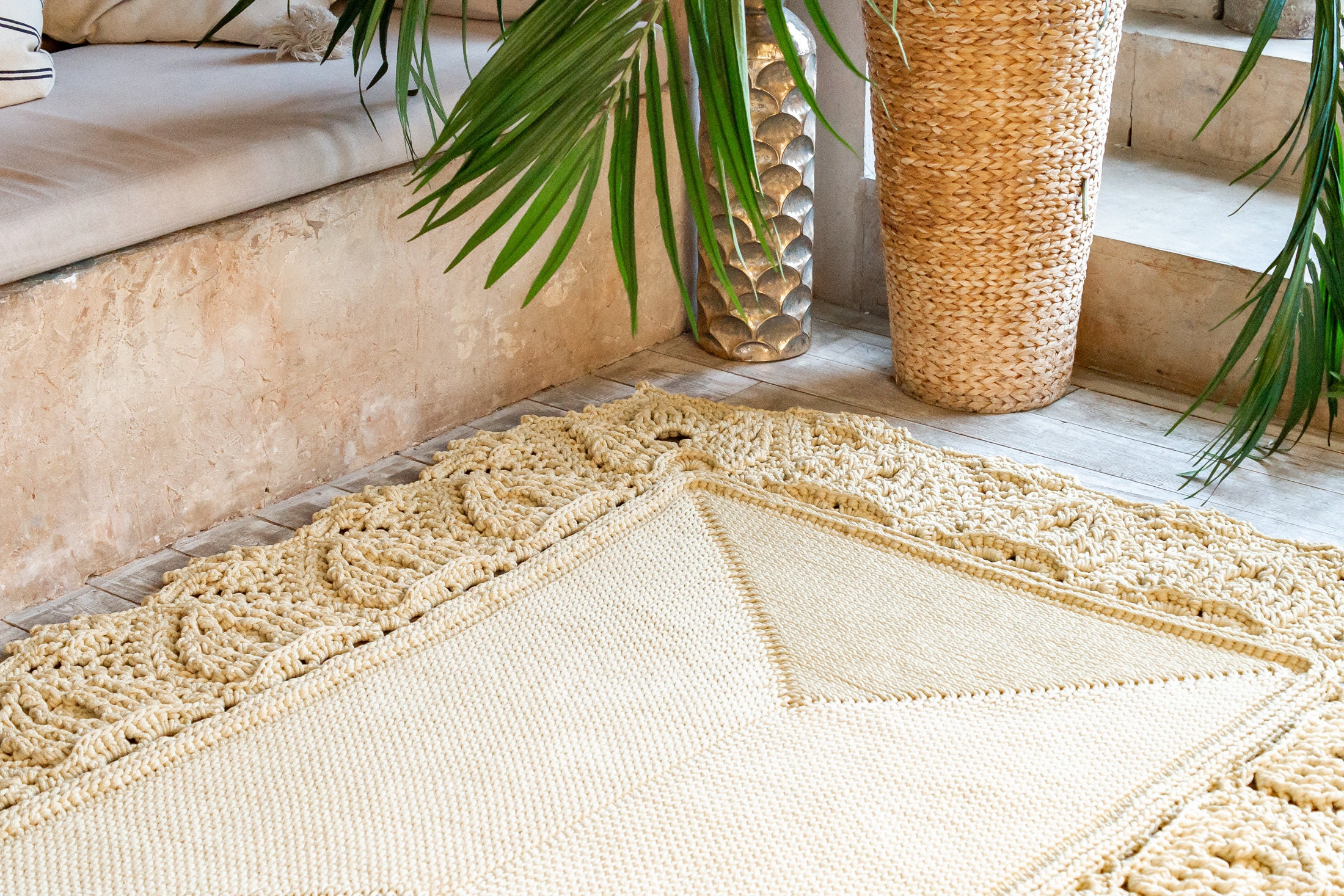 Crochet Square Rug Tutorial. Text Description of Each Row in English ...