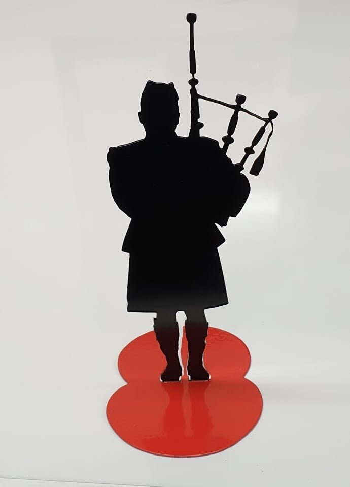 Metal British Military Piper Silhouette on a Poppy Base Made From 2mm ...