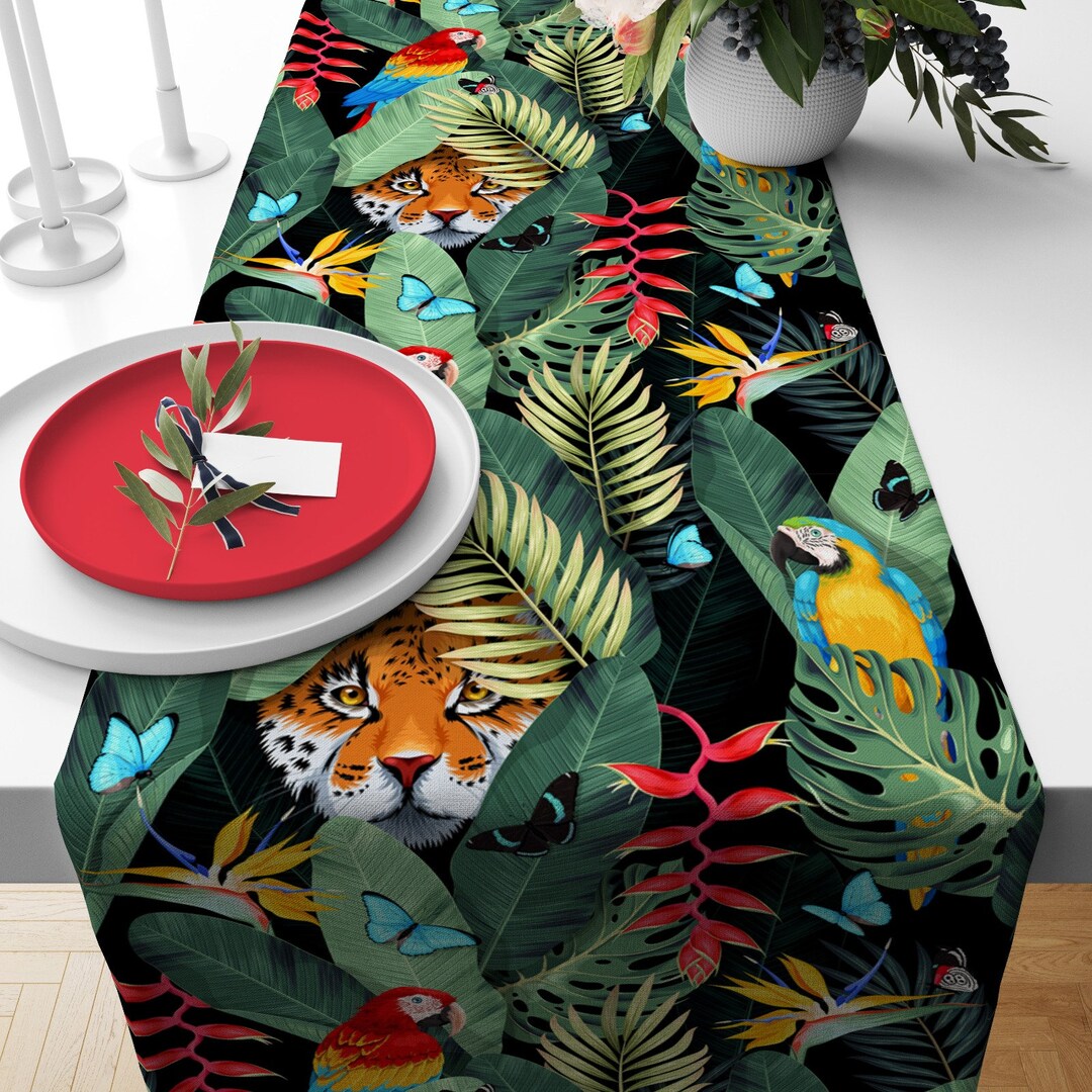 Animal Table Runner, Decorative Kitchen Table Runner, Colorful Animals ...
